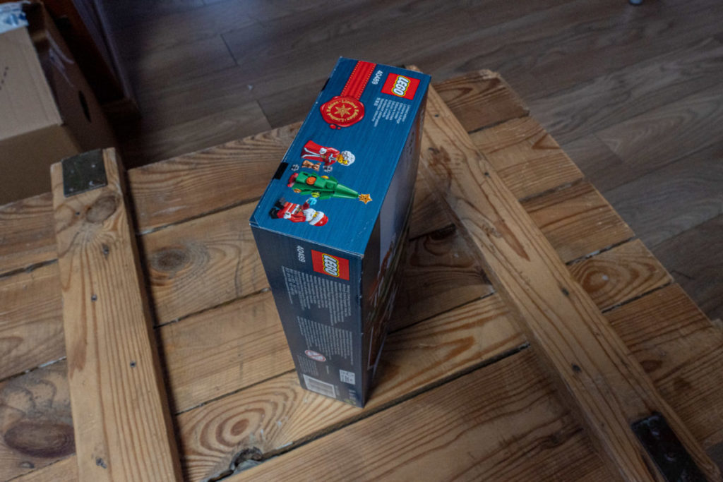 Images of cancelled LEGO Xmas set reveal problematic print