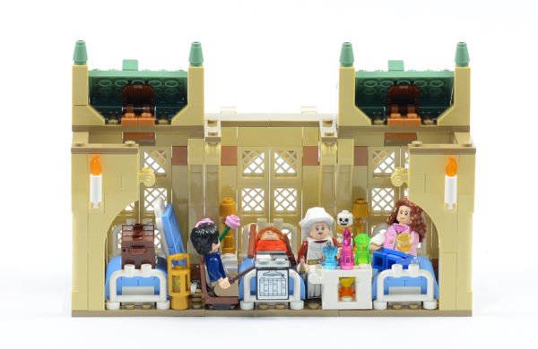 LEGO Harry Potter 76398 Hogwarts Hospital Wing full review