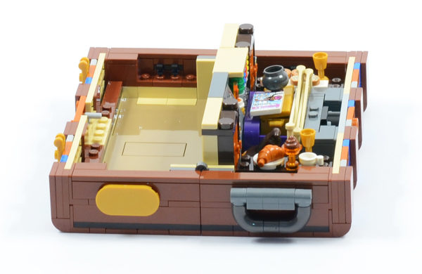 LEGO Harry Potter 76399 Hogwarts Magical Trunk full review