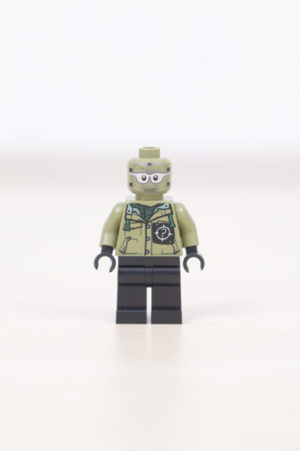 LEGO Batman 76183 Batcave: The Riddler Face-off full review