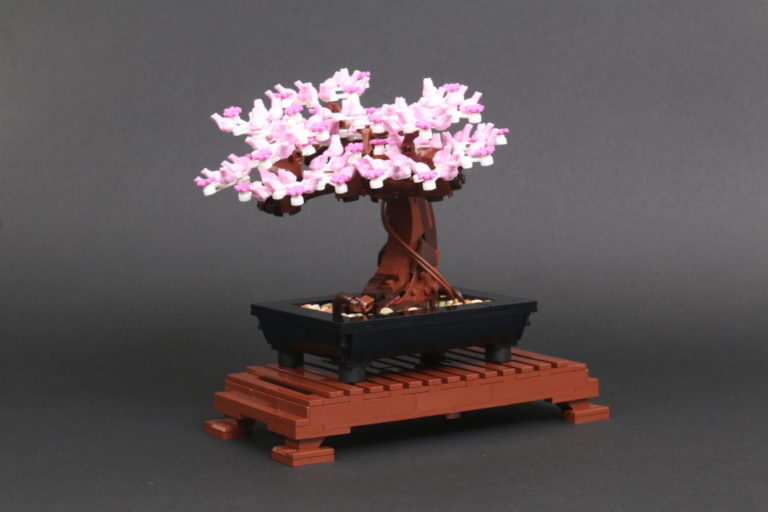 The five best uses of LEGO frogs