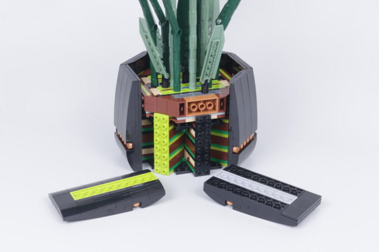 LEGO Botanical Collection 10289 Bird Of Paradise review