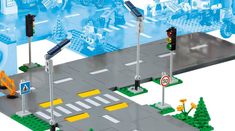 How to connect new LEGO road plates to modular cities