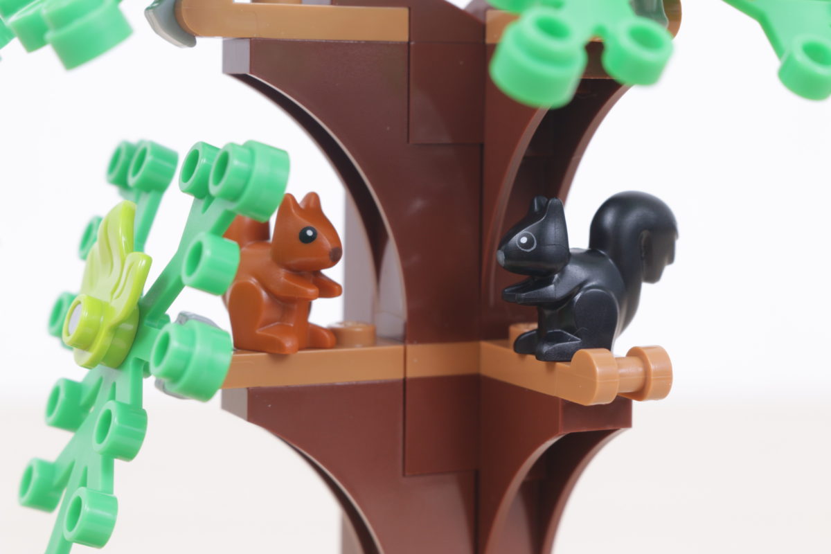 LEGO CITY 60326 Picnic in the Park review and gallery