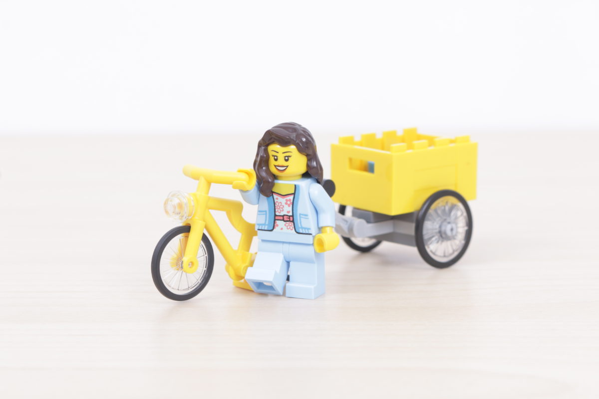 LEGO CITY 60326 Picnic in the Park review and gallery