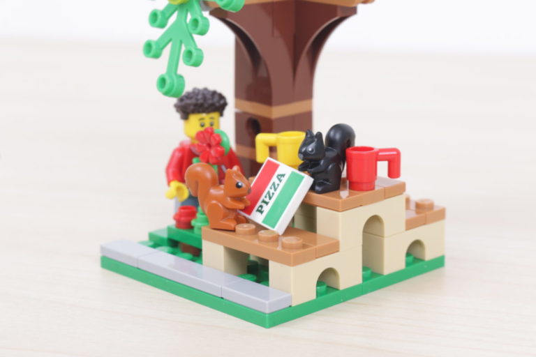 LEGO CITY 60326 Picnic in the Park review and gallery