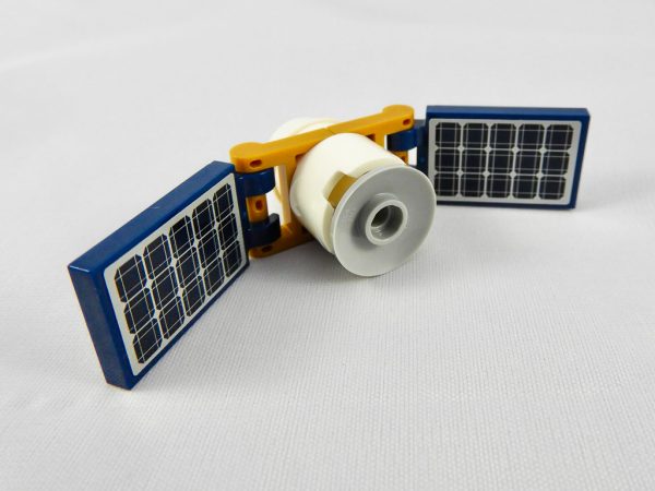 LEGO City 60224 Satellite Service Mission review