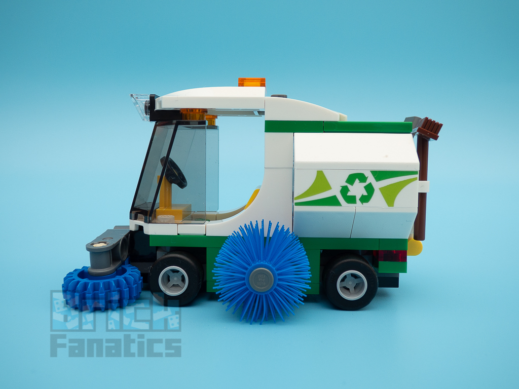 LEGO City 60249 Street Sweeper review