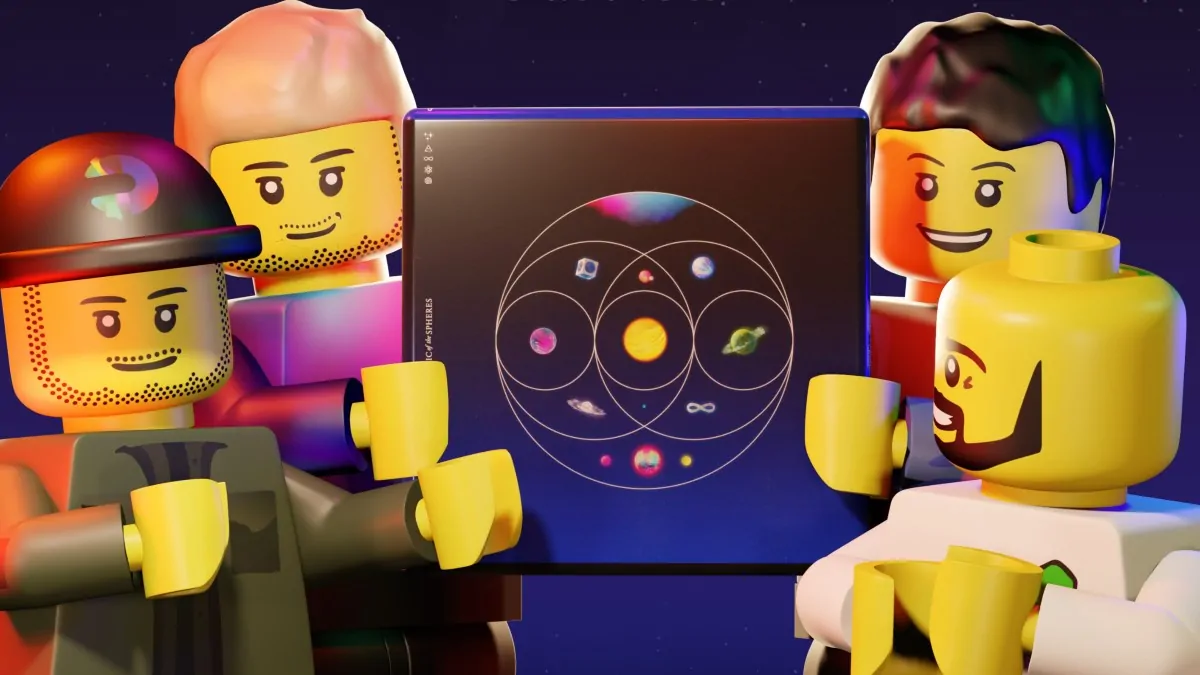Coldplay highlights a LEGO minifgure recreation of the band