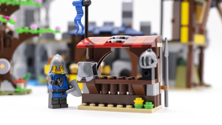 LEGO Creator 3-in-1 31120 Medieval Castle review and gallery