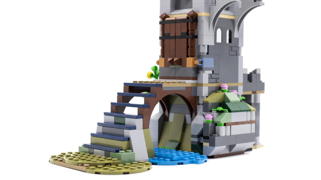 LEGO Creator 3-in-1 31120 Medieval Castle review and gallery