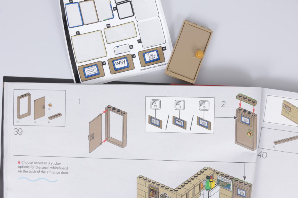 The best and worst of LEGO 10292 The Friends Apartments