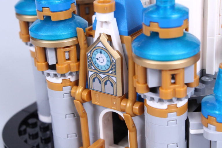 LEGO Disney 40478 Mini Disney Castle review and gallery