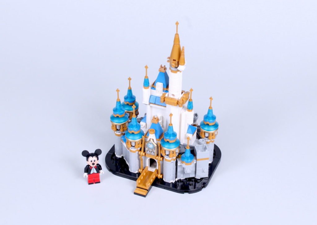 LEGO Disney 40478 Mini Disney Castle review and gallery