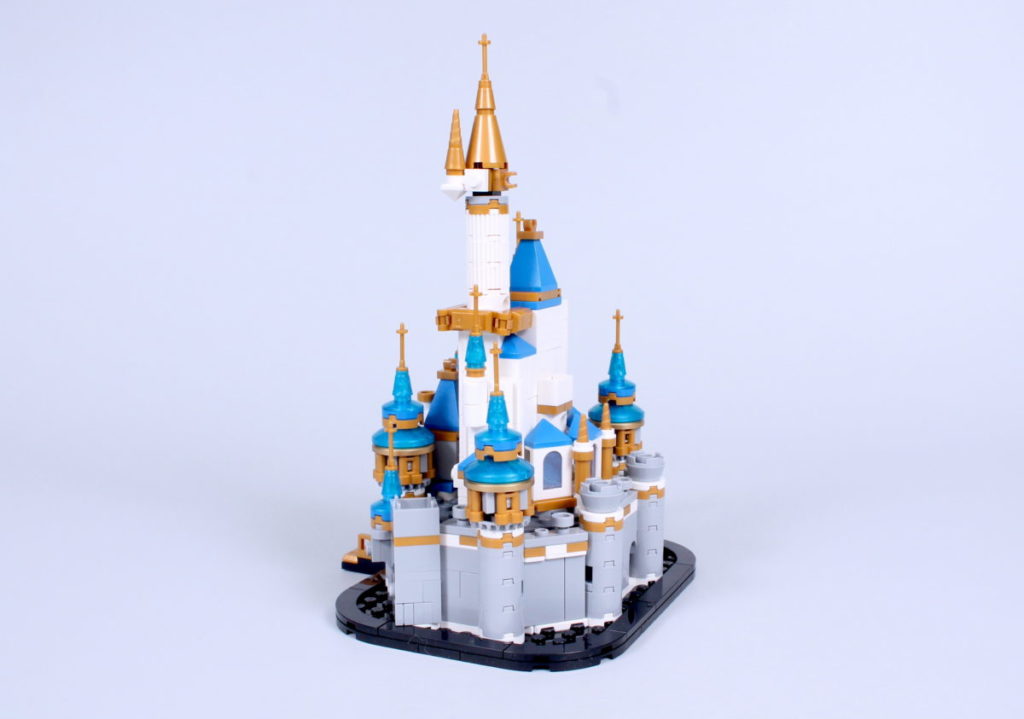 LEGO Disney 40478 Mini Disney Castle review and gallery