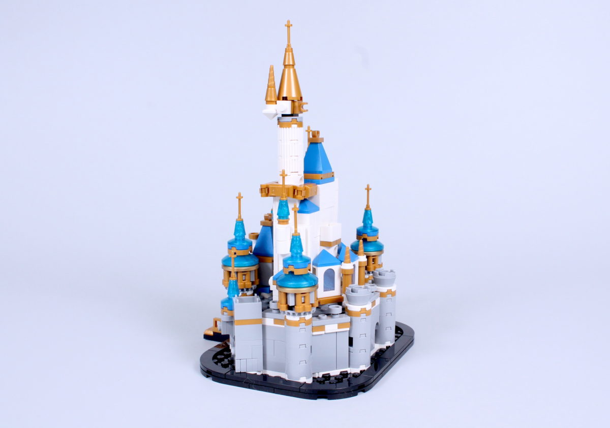 LEGO Disney 40478 Mini Disney Castle review and gallery
