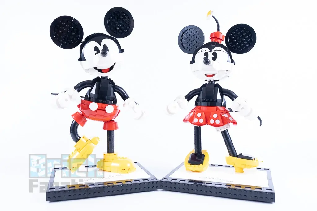 LEGO Disney 43179 Mickey Mouse & Minnie Mouse Buildable Characters review