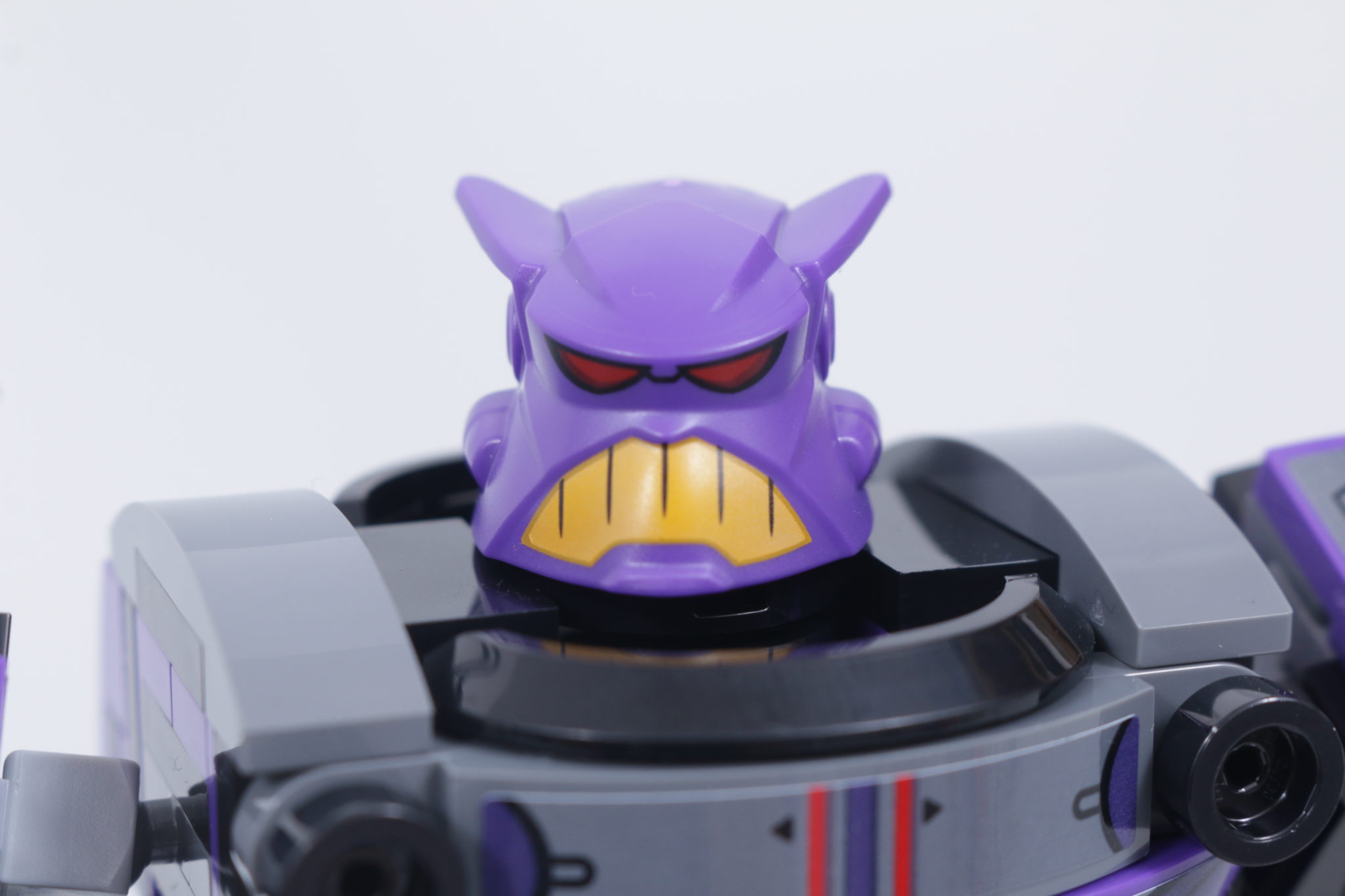 LEGO Disney Lightyear 76831 Zurg Battle review and gallery