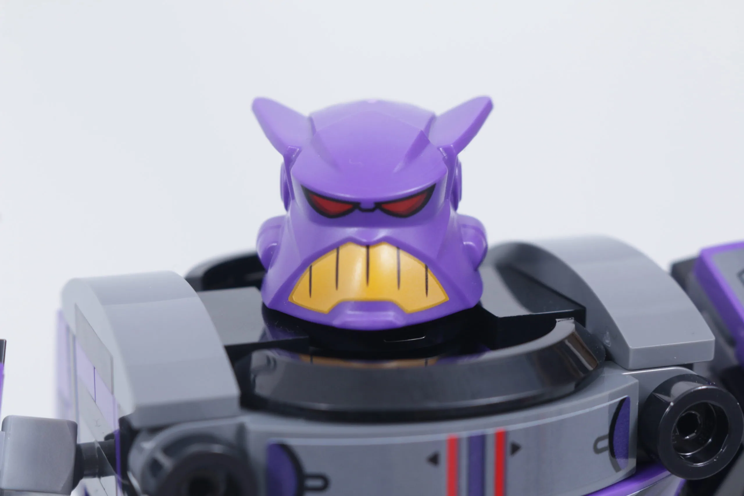LEGO Disney Lightyear 76831 Zurg Battle review and gallery