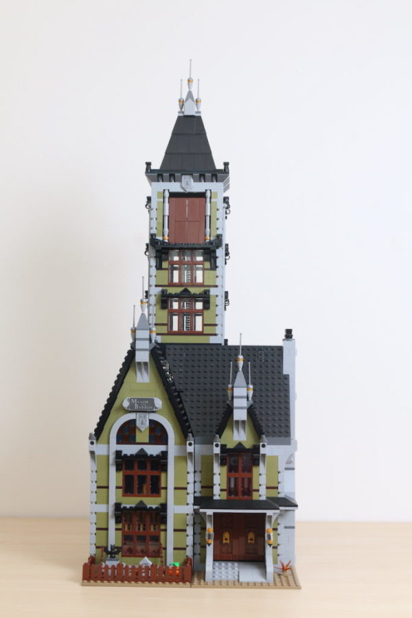 LEGO Fairground Collection 10273 Haunted House review