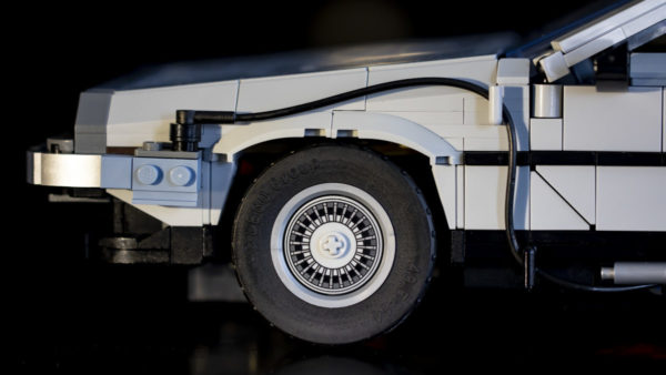 LEGO Creator Expert Back to the Future Time Machine review