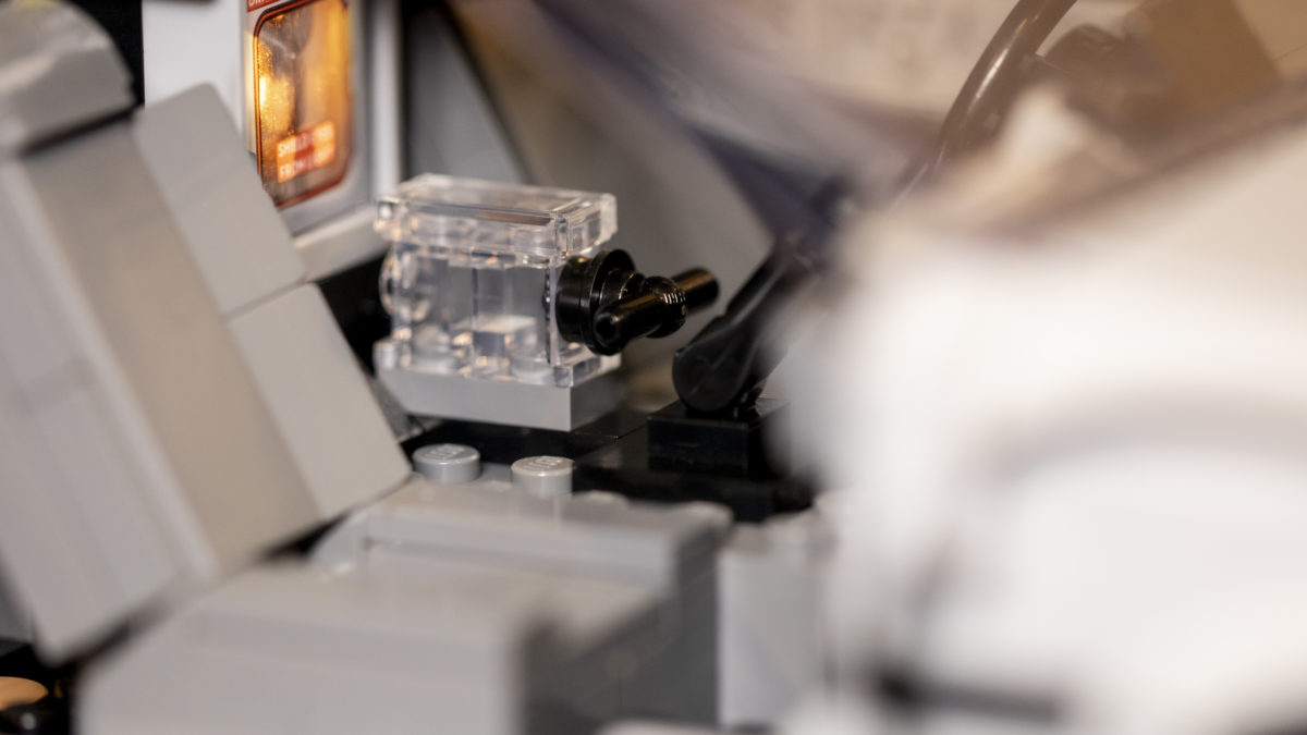 10 nerdy details in LEGO's Back to the Future Time Machine