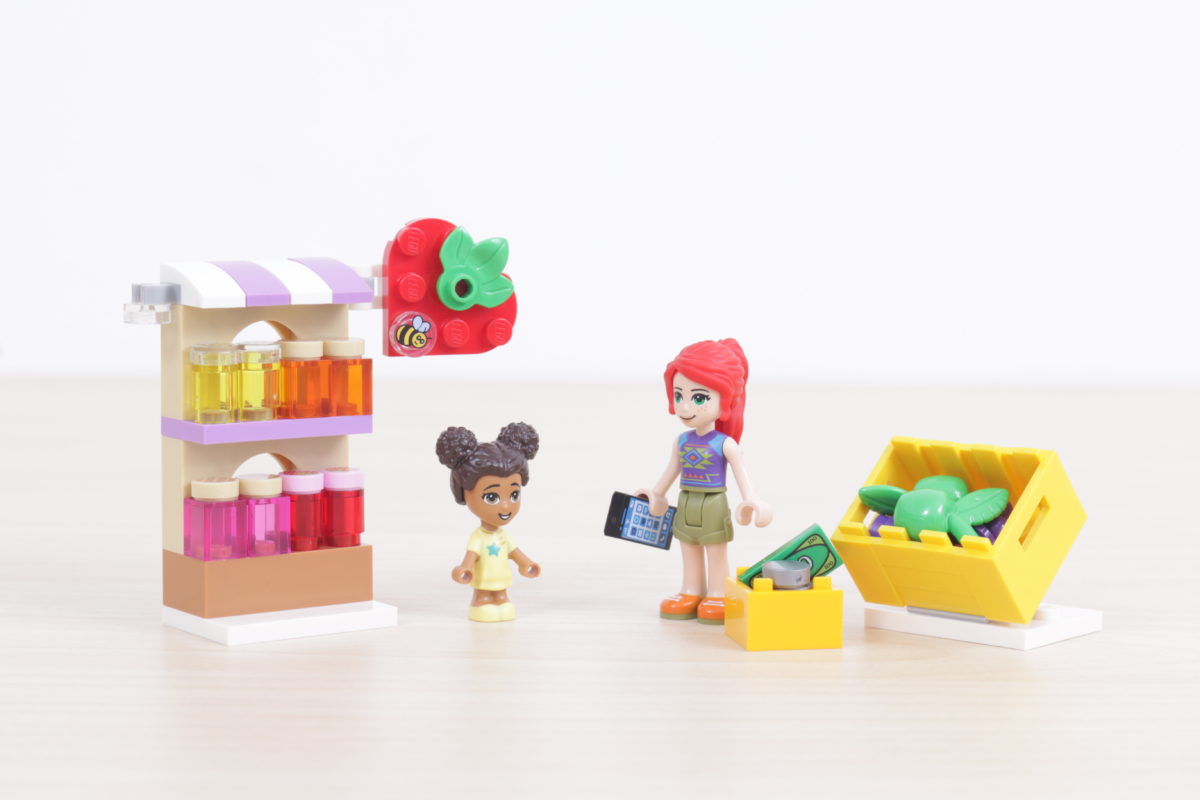 LEGO Friends 30416 Market Stall GWP review and gallery