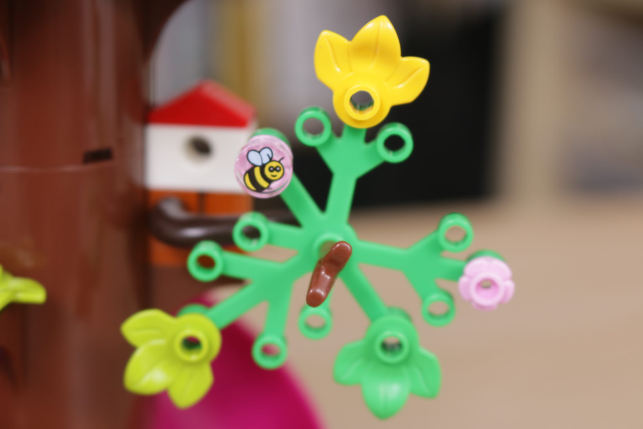 LEGO Friends 41703 Friendship Tree House review