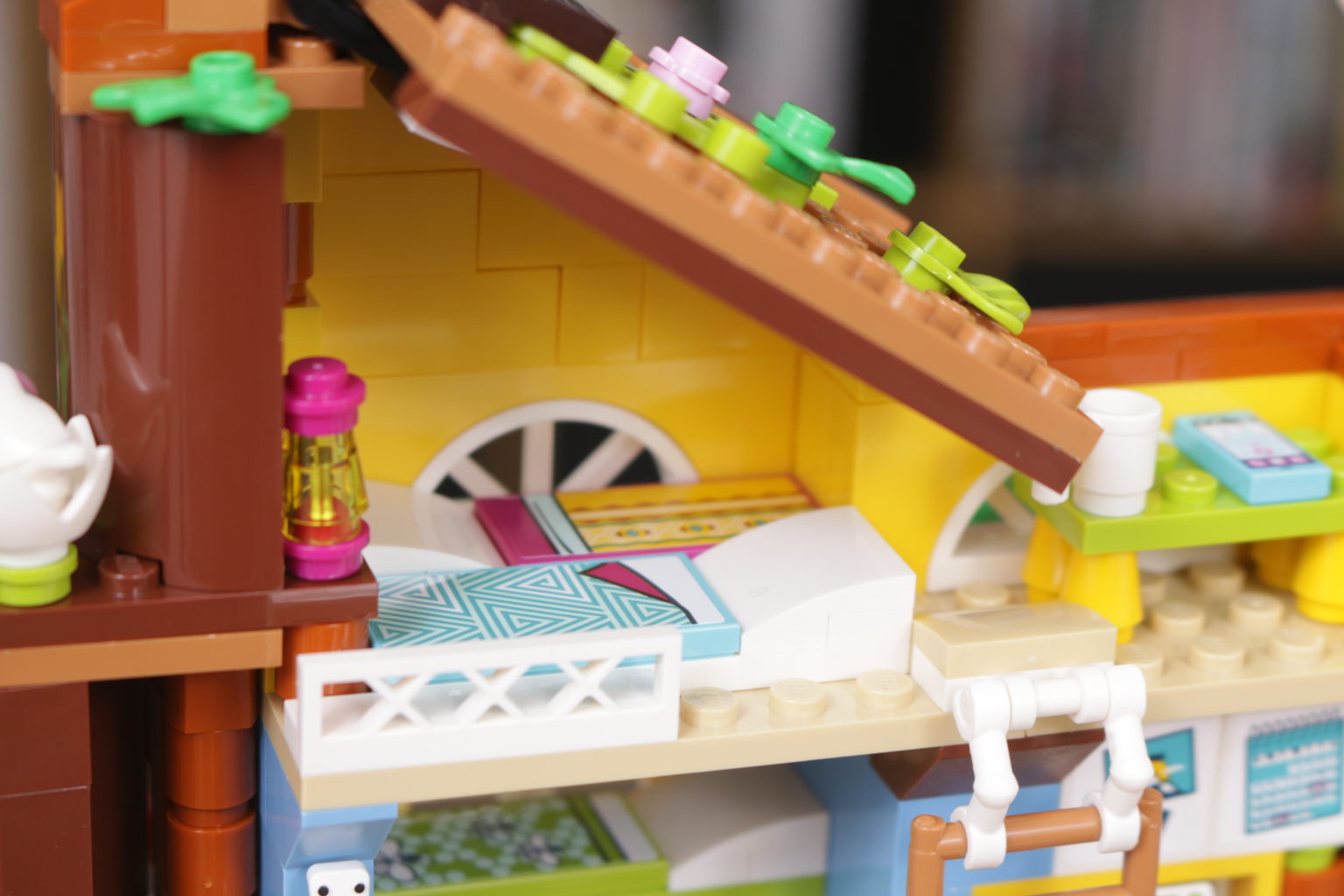 LEGO Friends 41703 Friendship Tree House review