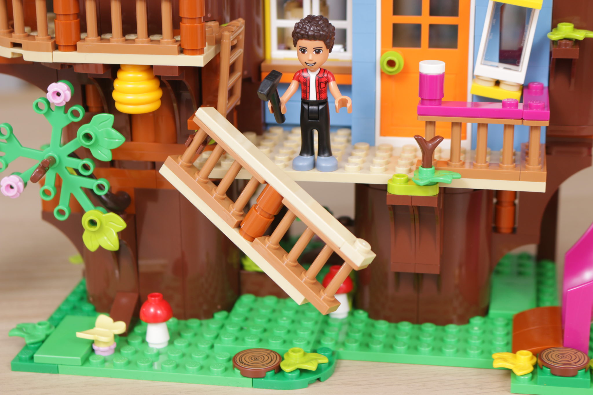 LEGO Friends 41703 Friendship Tree House review