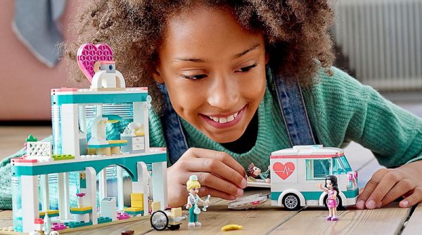 LEGO building contest will give girls a taste of construction