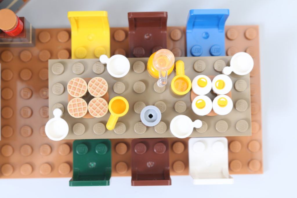 LEGO Harry Potter 75980 Attack on the Burrow review