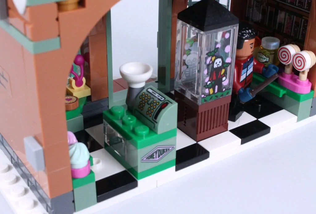 LEGO Harry Potter 76388 Hogsmeade Village Visit review