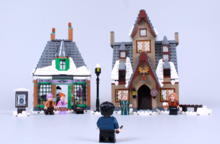 LEGO Harry Potter 76388 Hogsmeade Village Visit review