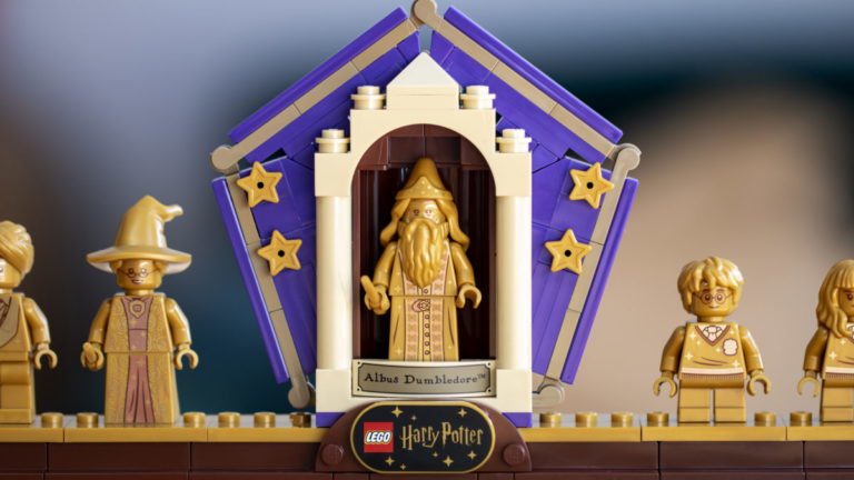 Every LEGO Harry Potter 20th anniversary golden minifigure