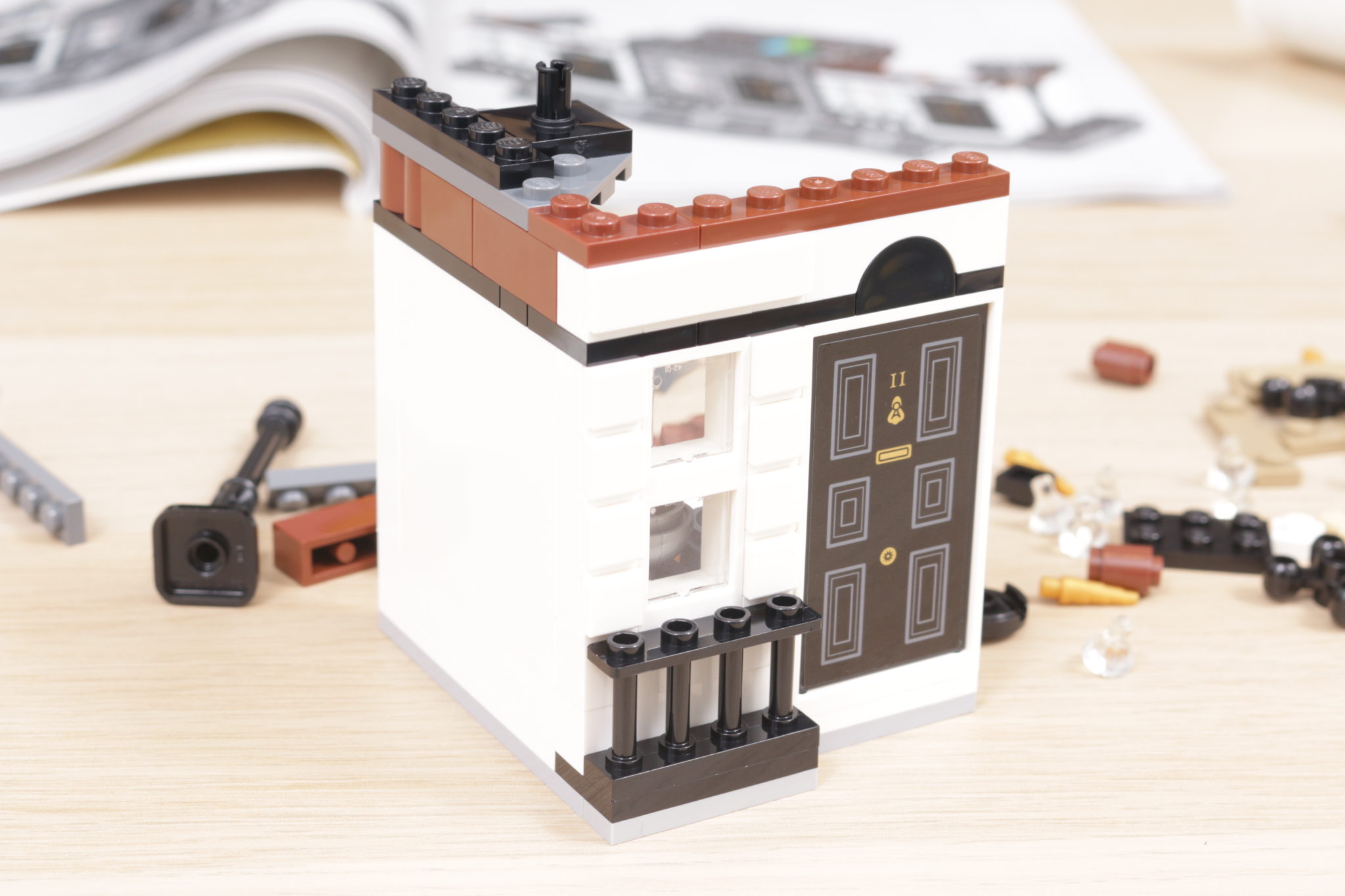 LEGO Harry Potter 76408 12 Grimmauld Place complete review
