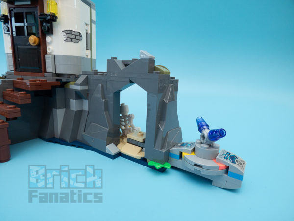 LEGO Hidden Side 70431 The Lighthouse of Darkness review