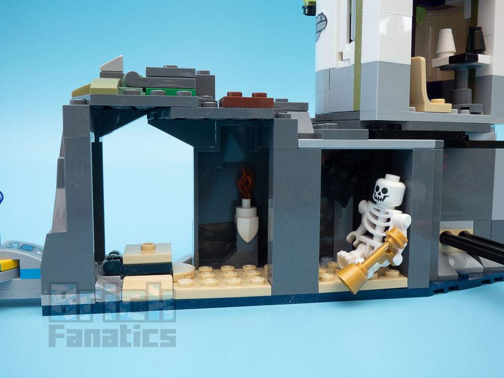 LEGO Hidden Side 70431 The Lighthouse of Darkness review