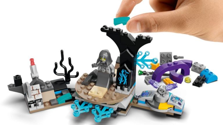 New LEGO Hidden Side summer 2020 set images
