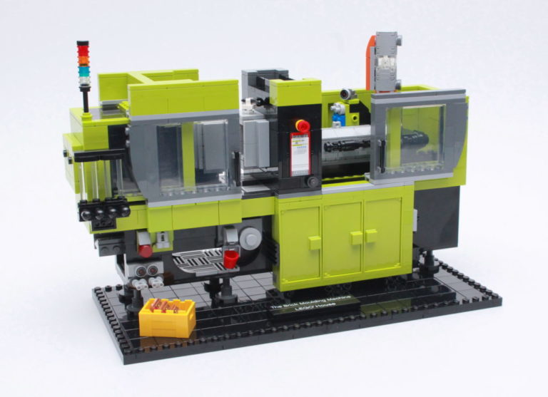LEGO House 40502 The Brick Moulding Machine review and gallery