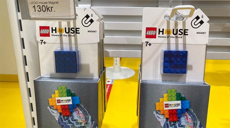 LEGO House gets exclusive magnet set