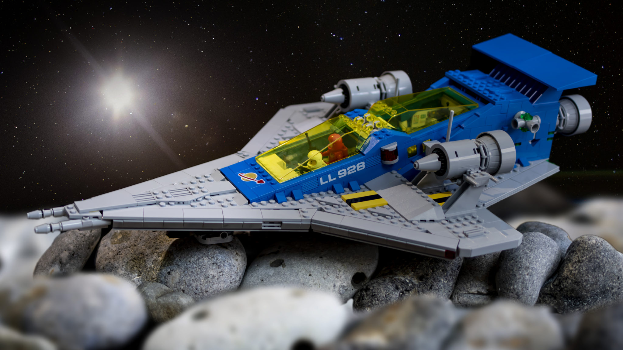LEGO ICONS 10497 Galaxy Explorer 90th anniversary review