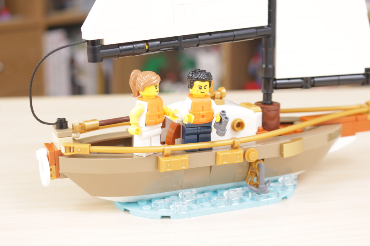 LEGO Ideas 40487 Sailboat Adventure GWP review and gallery