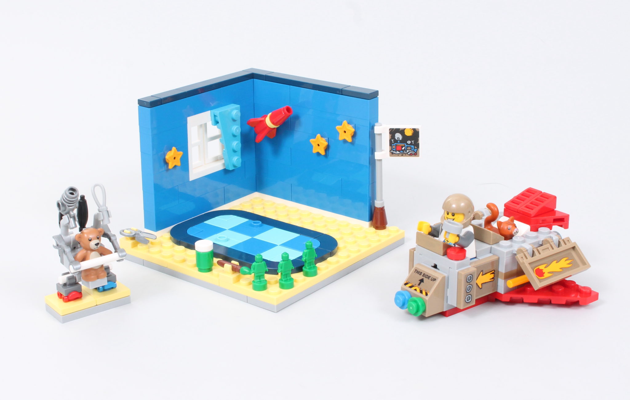 LEGO Ideas 40533 Cosmic Cardboard Adventures GWP Review lego-ideas-40533-cosmic-cardboard-adventures-gwp-review