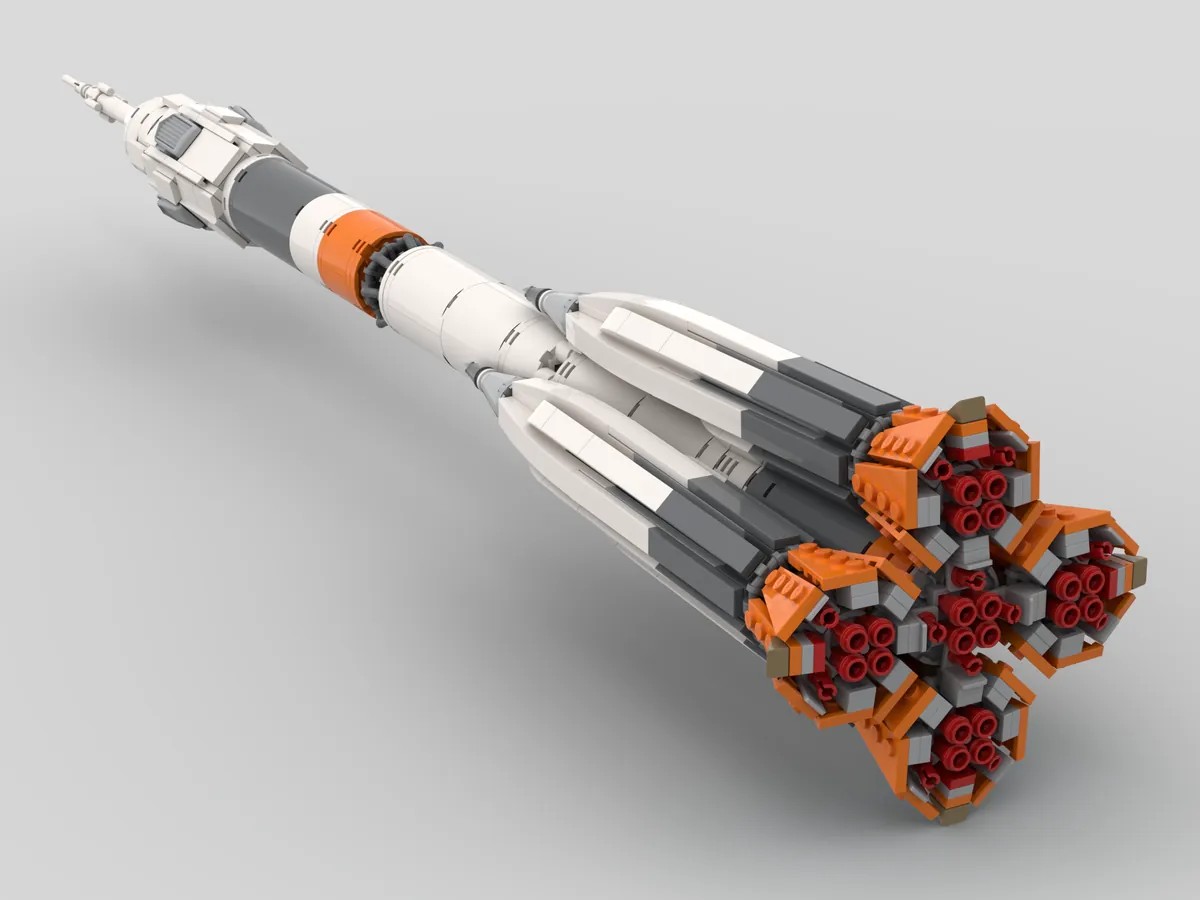 Three LEGO Ideas projects pass into third 2021 review phase