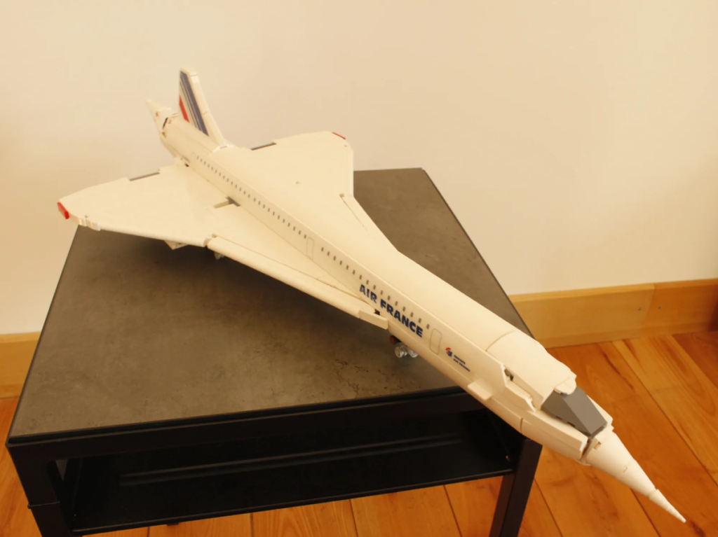 Legendary Concorde speeds through to the LEGO Ideas review