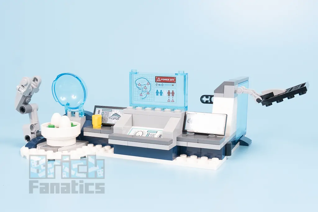 LEGO Jurassic World 75939 Dr. Wu's Lab: Baby Dinosaurs Breakout review