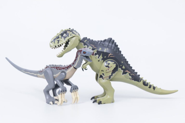 LEGO Jurassic World Giganotosaurus & Therizinosaurus Attack