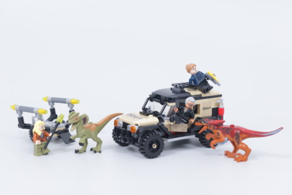 LEGO Jurassic World Pyroraptor & Dilophosaurus Transport