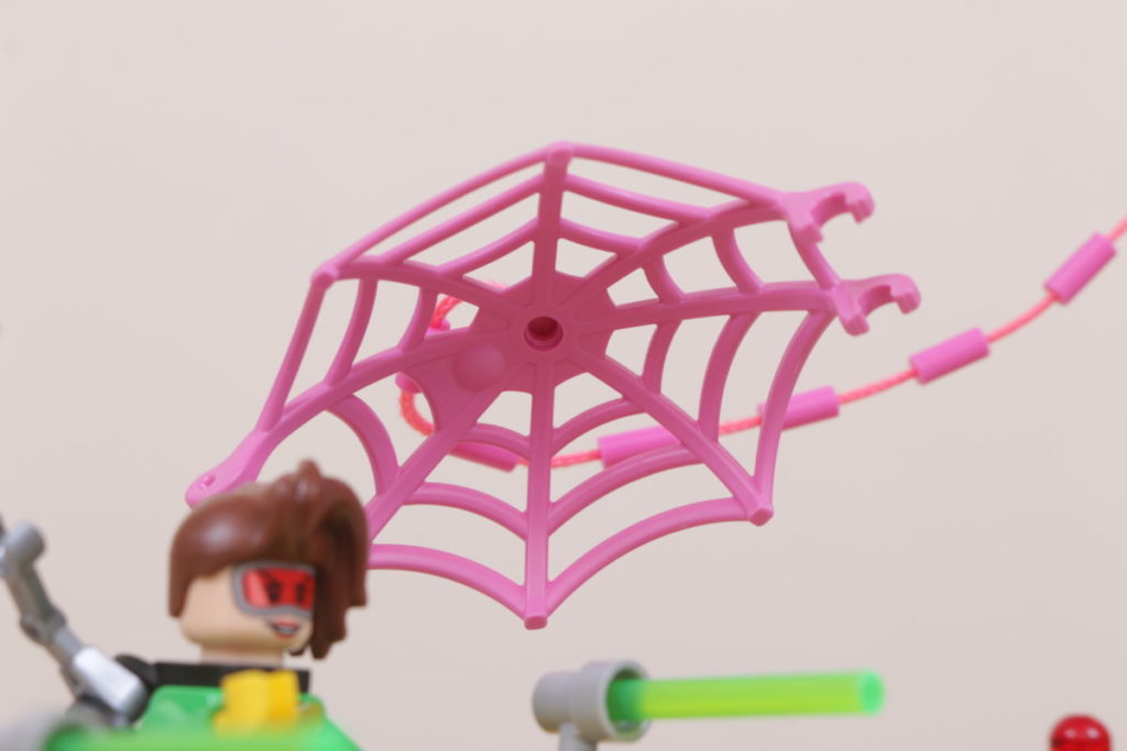 LEGO Marvel 10783 Spider-Man at Doc Ock’s Lab full review